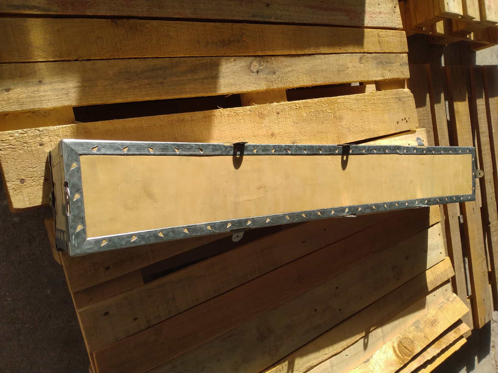 JAGTAT NAILLESS BOX | RAJKOT